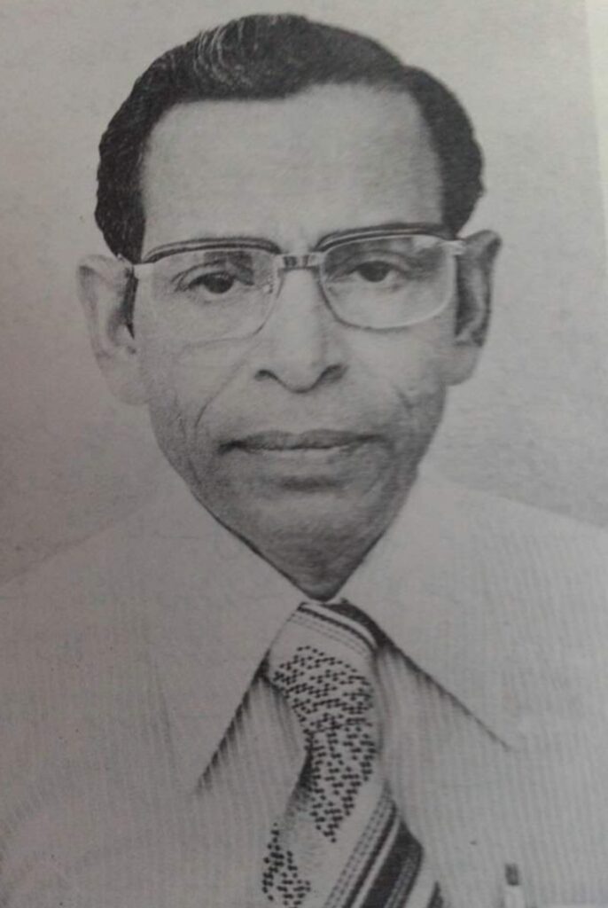 އަޅުގަނޑު ދުށް ބައެއް ޝަޚުސިއްޔަތުންގެ ތެރެއިން….! - Shuooru